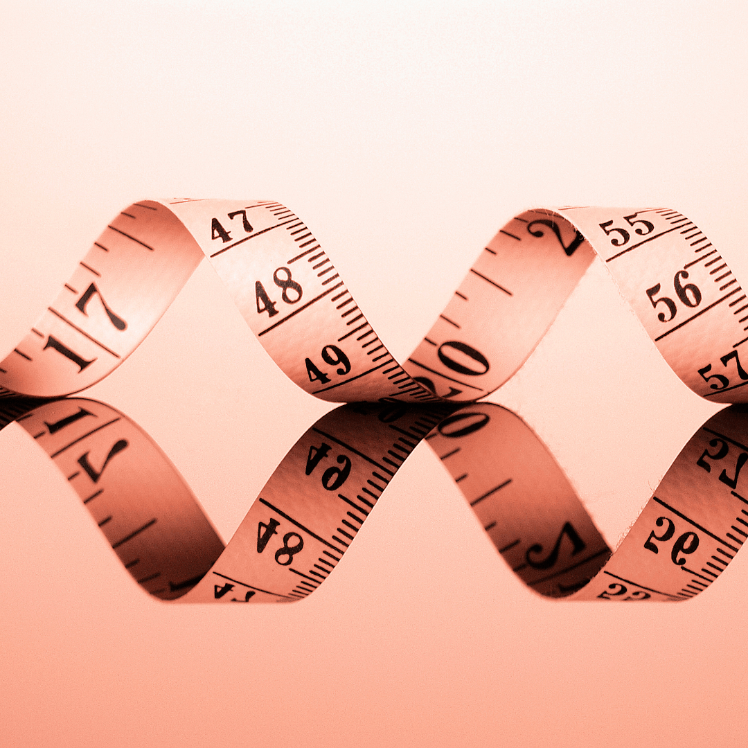 Bra Measurement Numbers Demystified: How to Measure - Miseczki